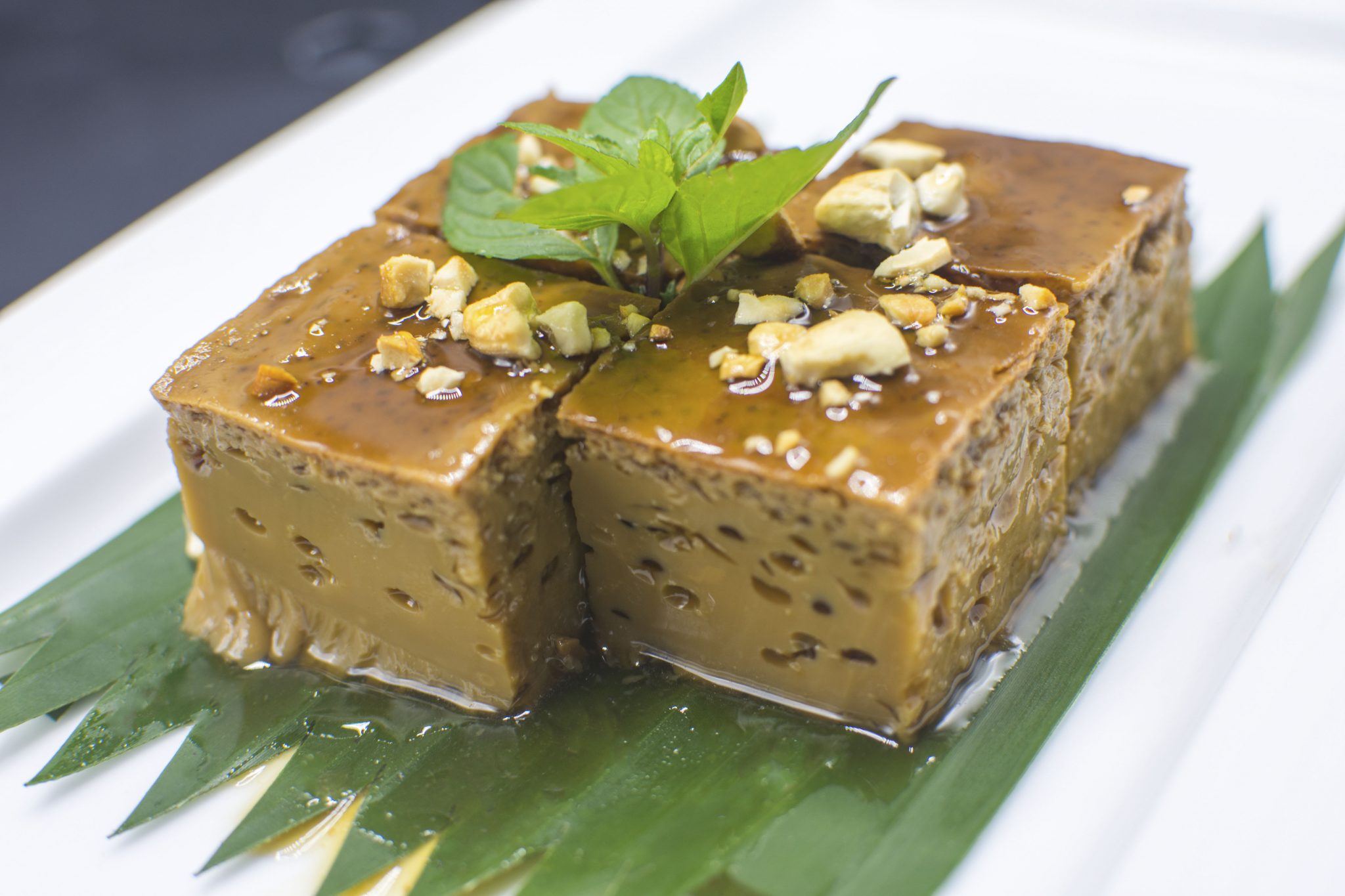 Watalappan - Mahaweli Reach Hotel